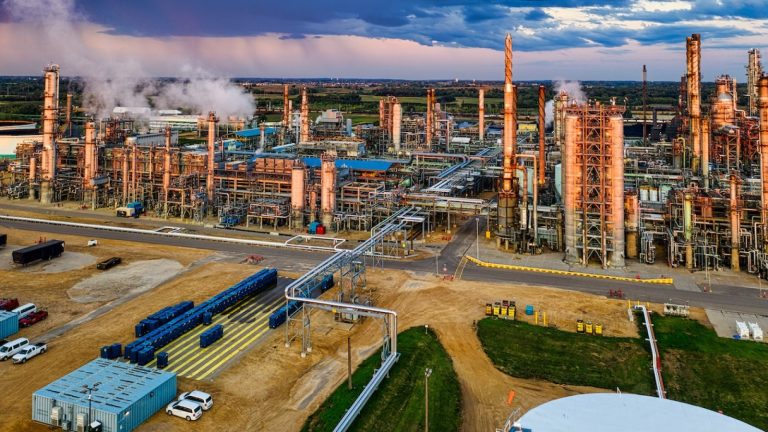 Donna Spectre – Indigenous Oil and Gas Logistics